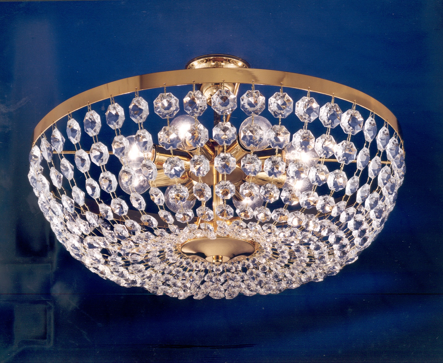 40000081 - Italian Luxury Lighting Srls